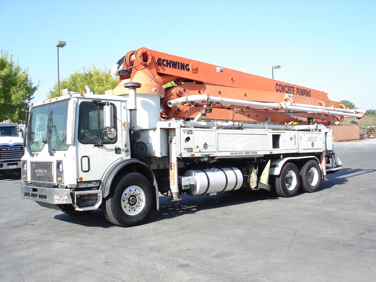 2014 Concord 45m on a 2014 MACK | Global Concrete Pumps